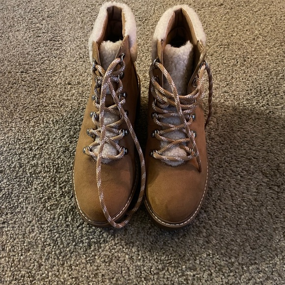 Universal Thread | Shoes | Universal Thread Size 6 Shoes Womens Leah ...